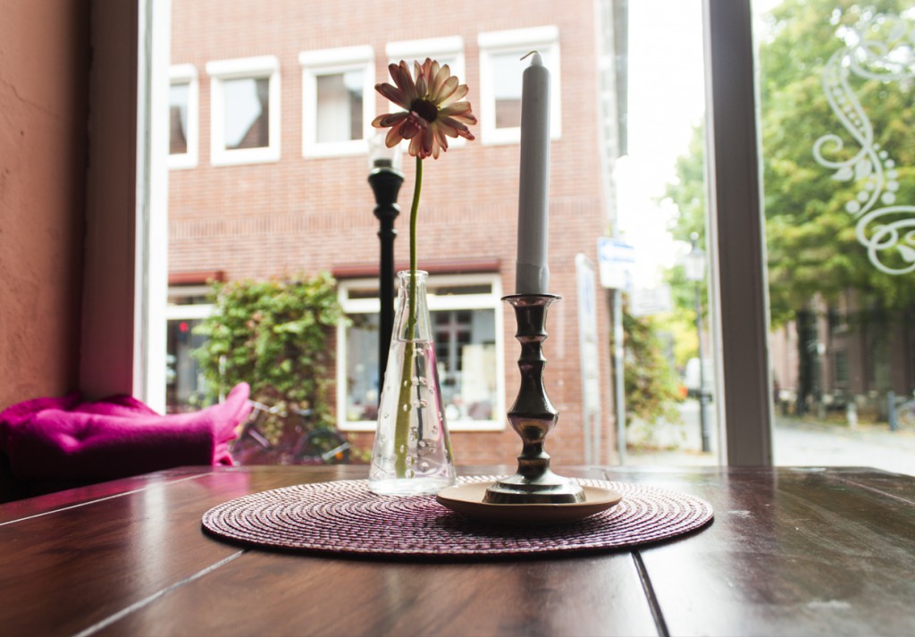 Jolie – Bistro Cafe Bar